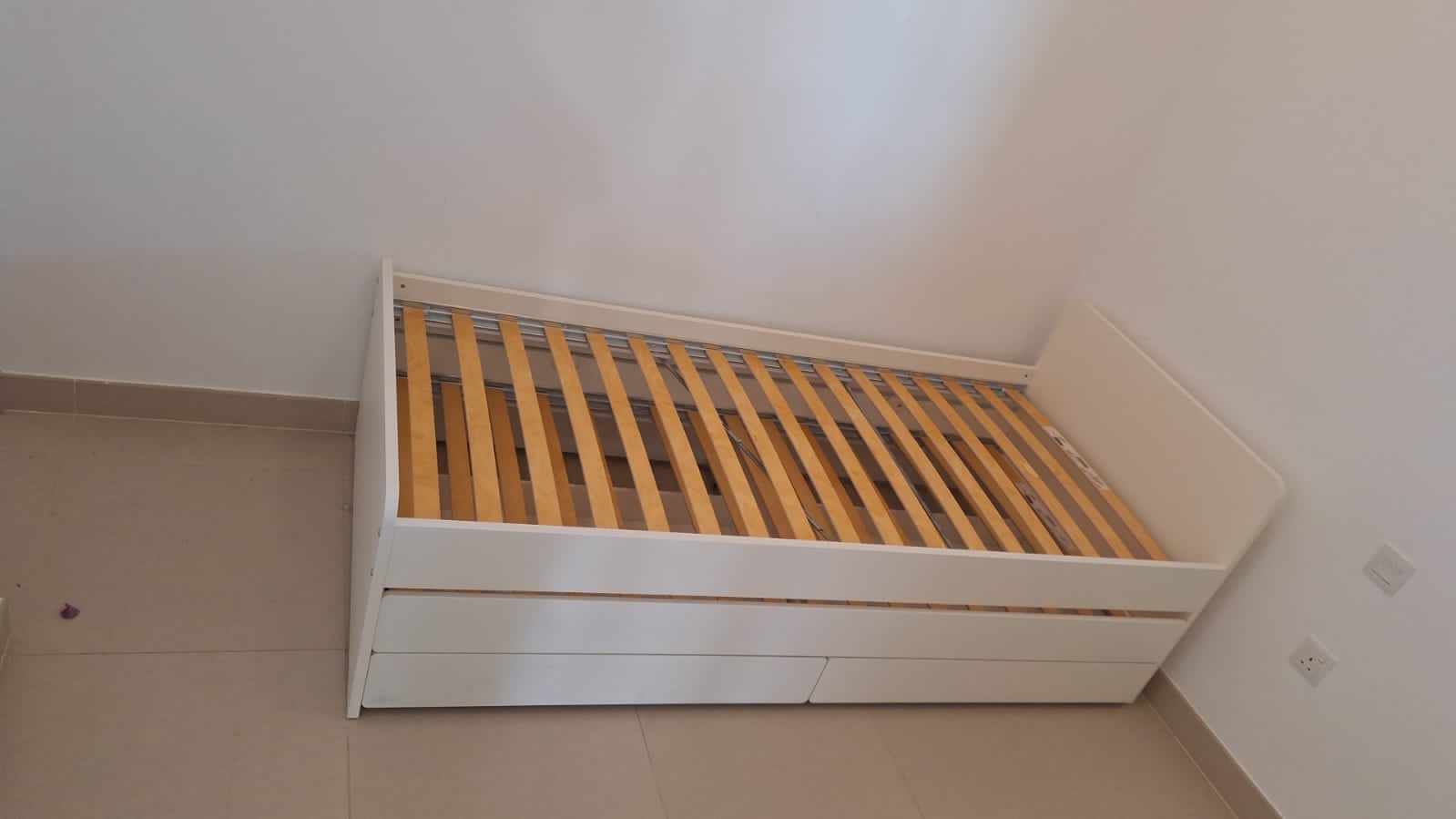 IKEA slakt bed frame – Ready My Space